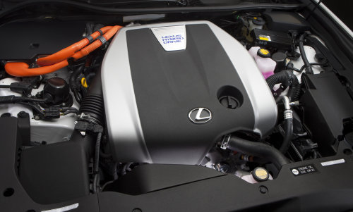 The 2013 Lexus GS450h engine bay | Torque News